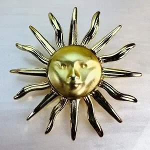 Jewelry | Vintage Goldtone Celestial Sun Face Brooch | Poshmark
